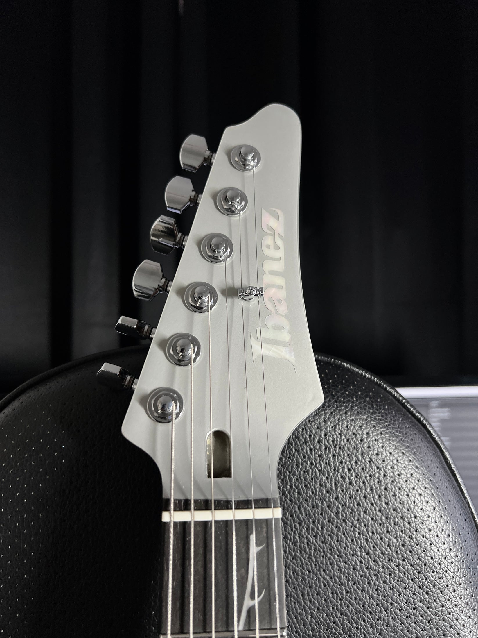 Ibanez TOD10 – The Shred Locker